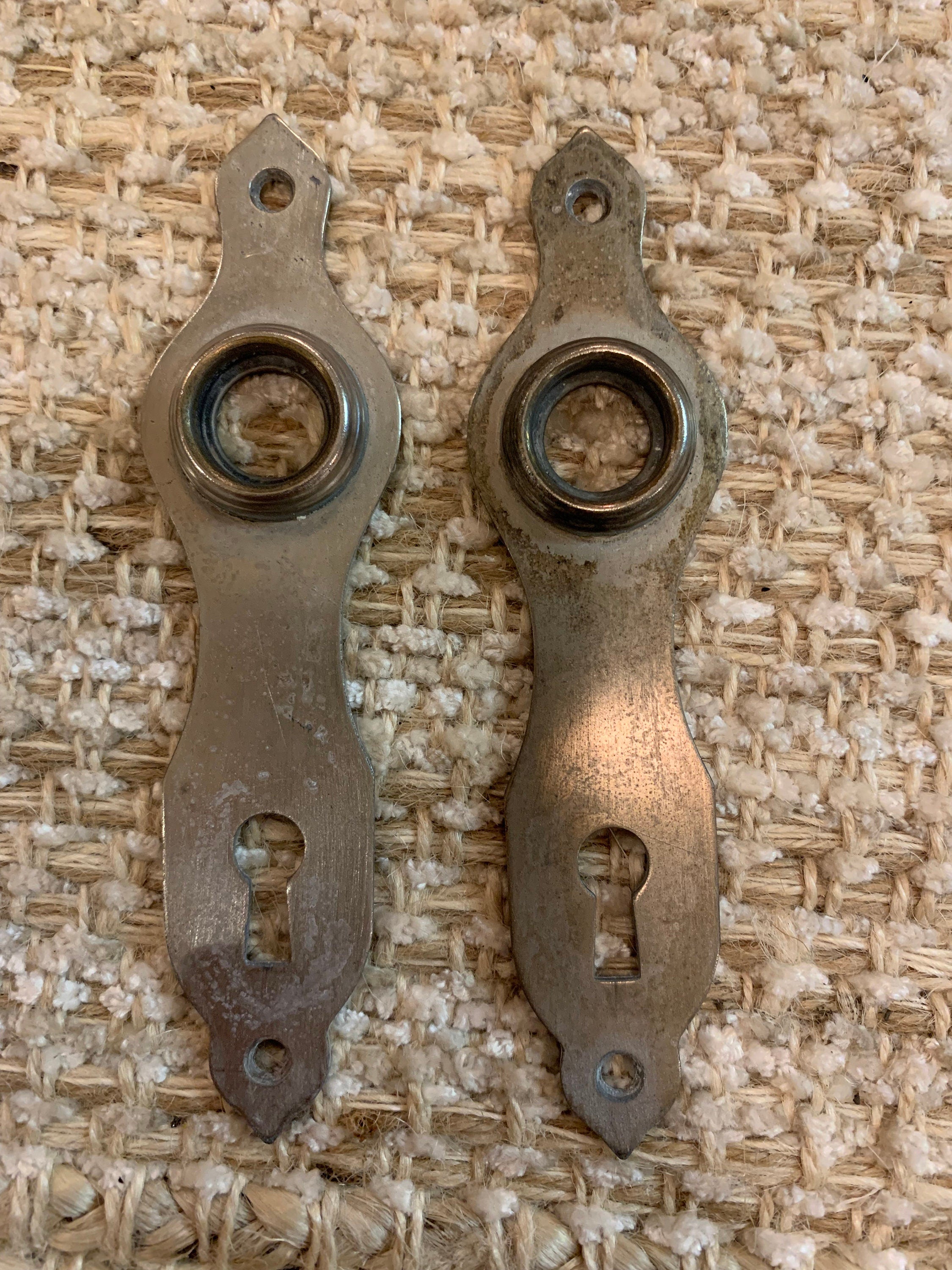 1 9/16" x 5 1/4" Pair Of Antique Nickel Plated Door Knob Plates – Heidi ...